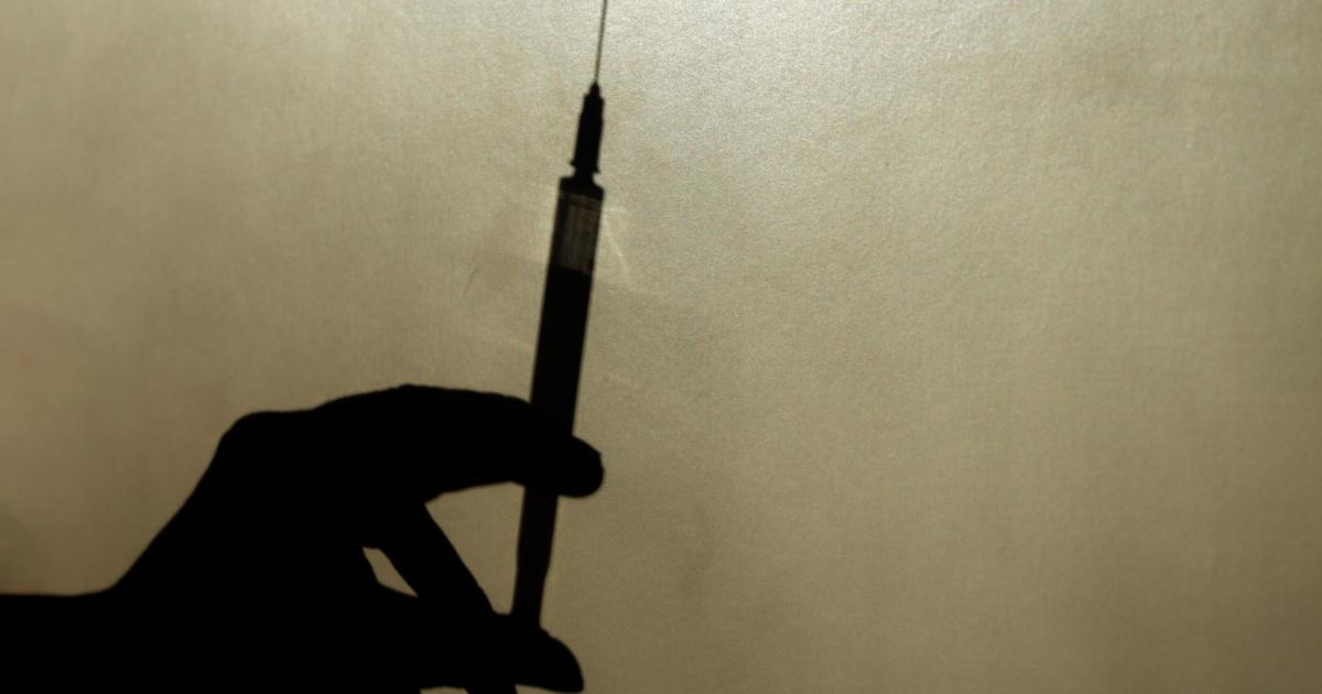 Needle spiking, het drogeren met een injectienaald | NTVG